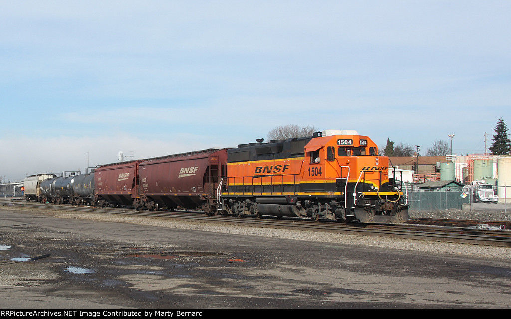 BNSF 1504